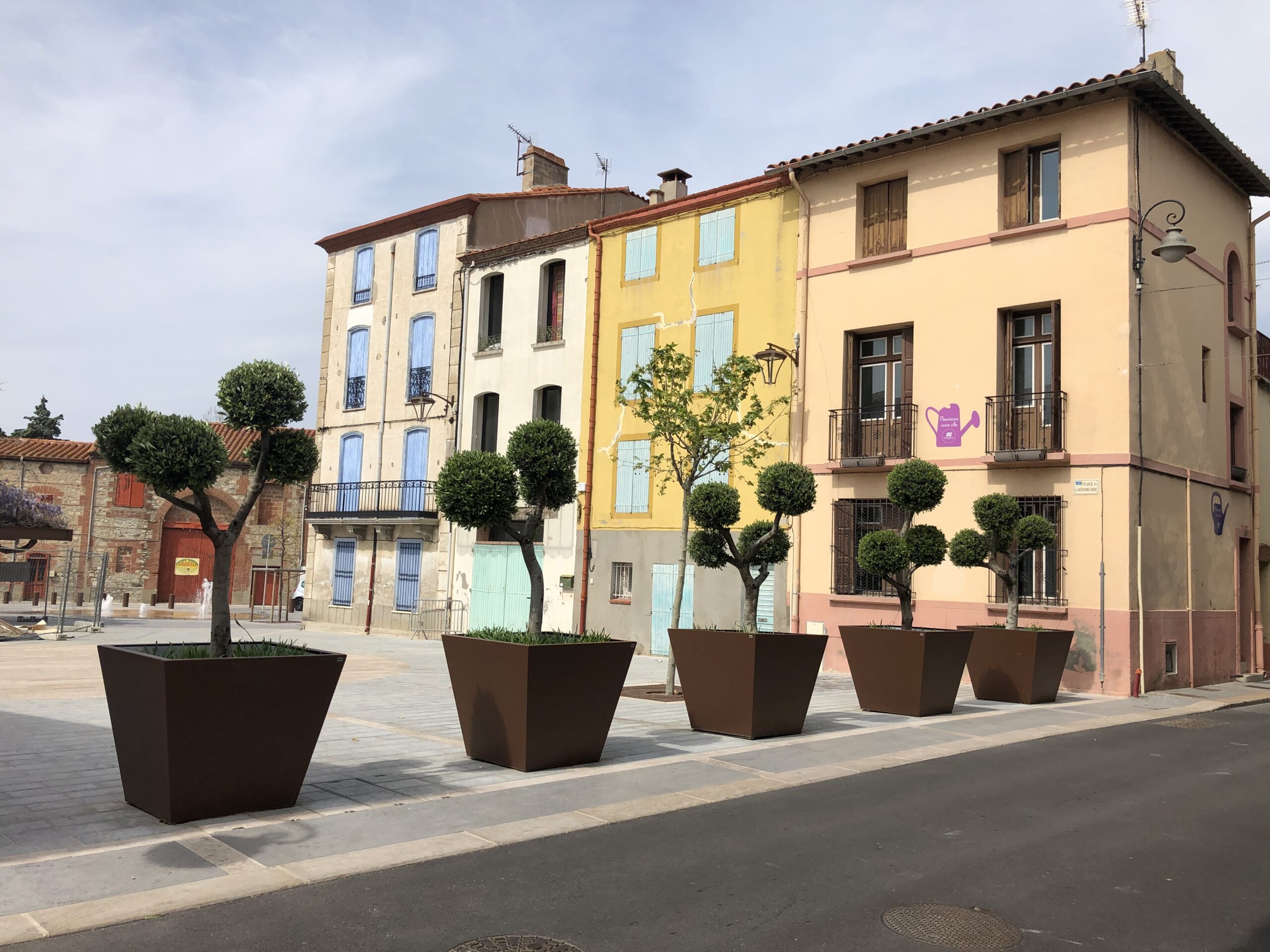 Cubic - Square : conception et fabrication de mobilier urbain