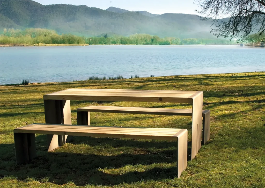 Selva - Square : conception et fabrication de mobilier urbain